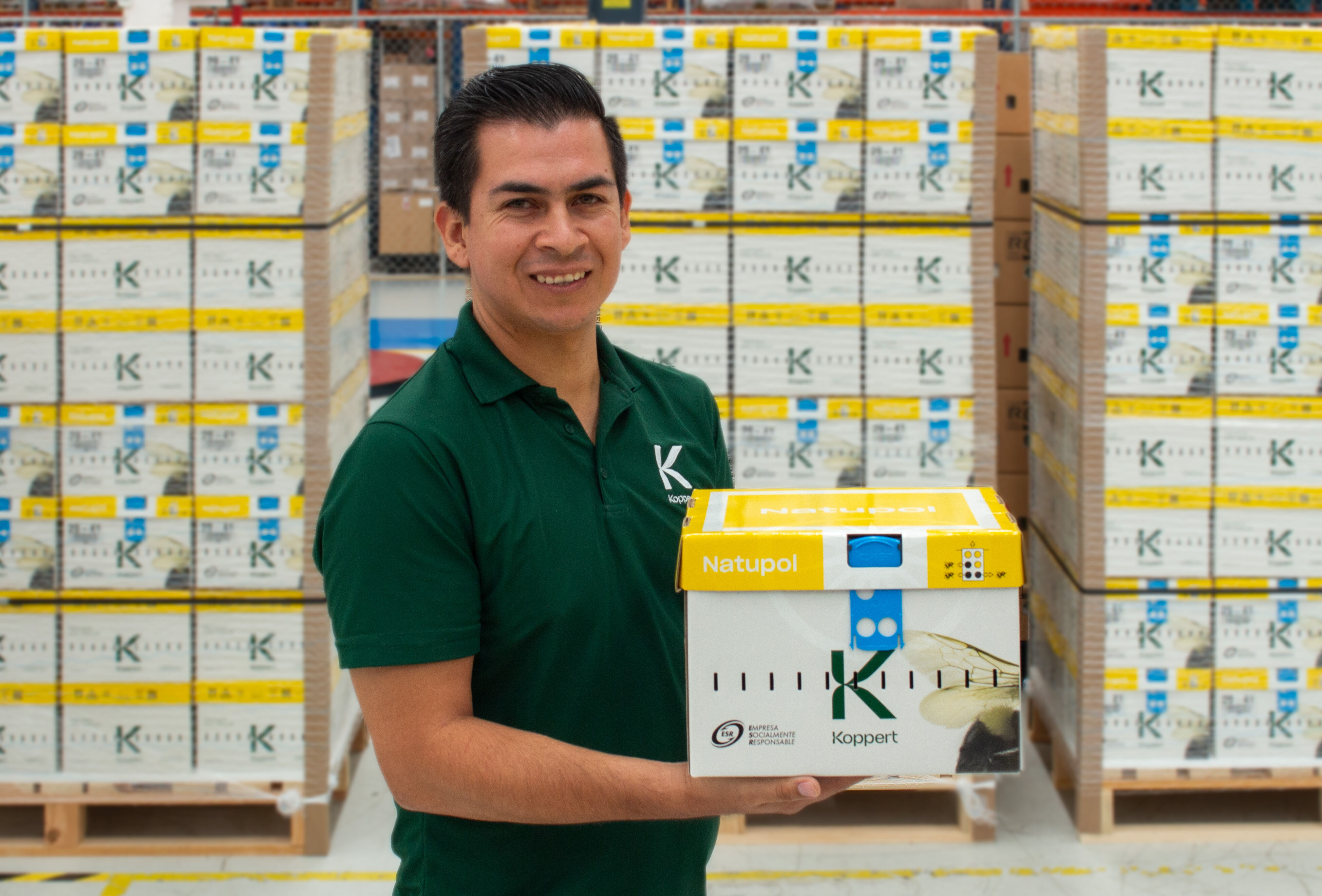 Llegan las nuevas colmenas Natupol con Beevision a manos de productores mexicanos | Koppert México